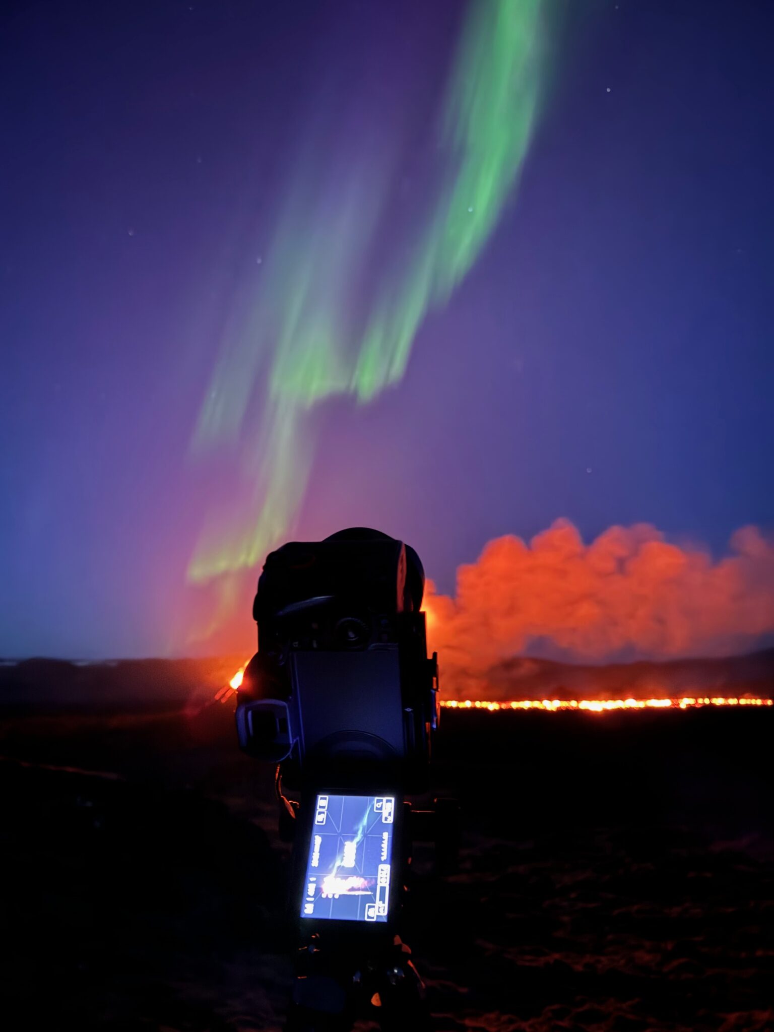 Photographing the Northern Lights With an iPhone (Best Settings)